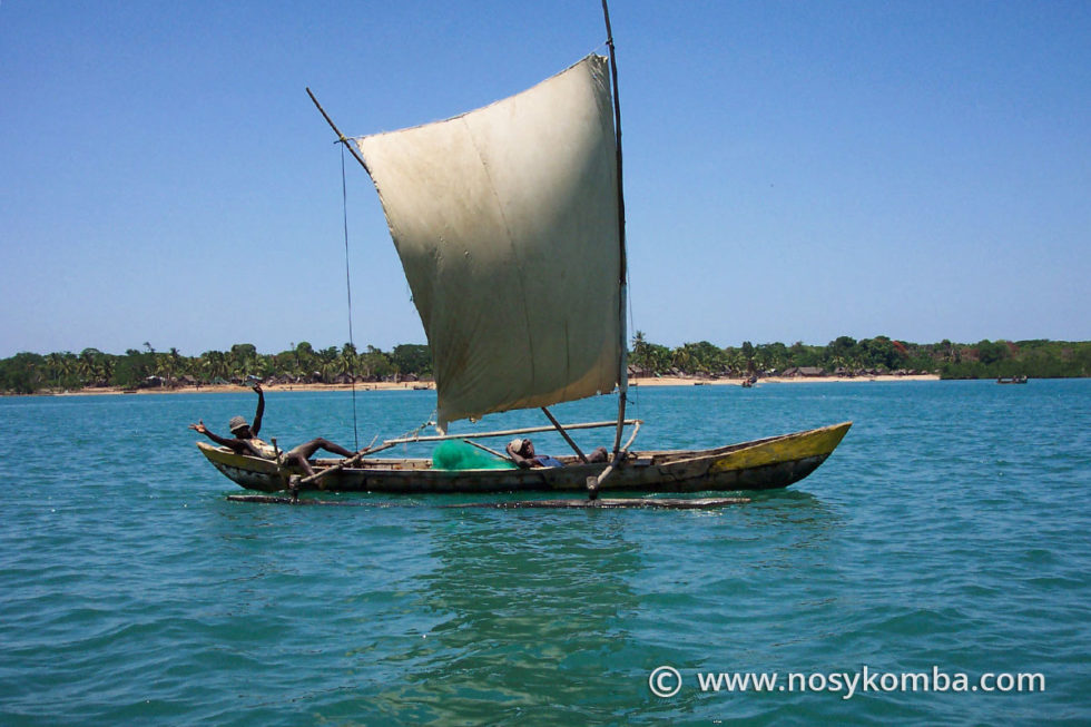 Pirogues - Traditional Sakalava dhows - Nosy Komba